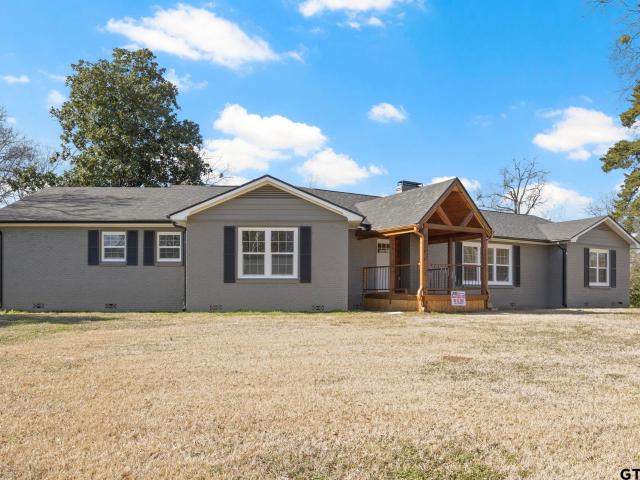306 Quitman St, Pittsburg, TX 75686 | MLS #25001 | Compass