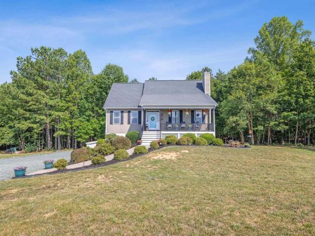 306 Rosewood Dr