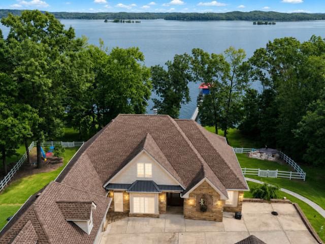 306 Red Water Dr