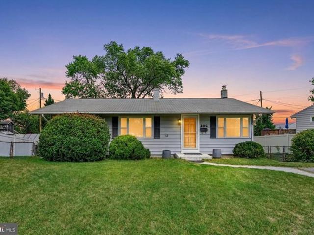 306 Regency Cir, Linthicum Heights, MD 21090