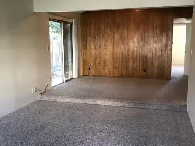 306 W 14th St, Davis, CA 95616
