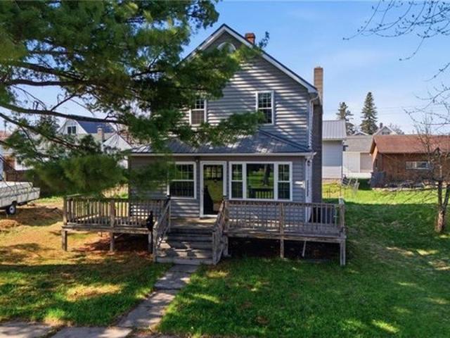 306 W 1st Ave N, Aurora, MN 55705