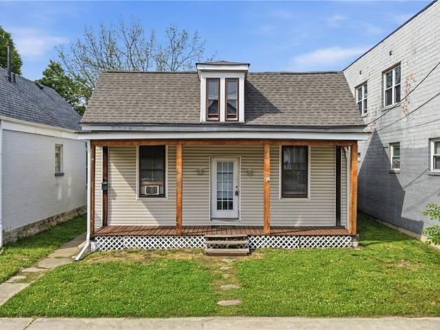 306 W Vine St, Reading, OH 45215