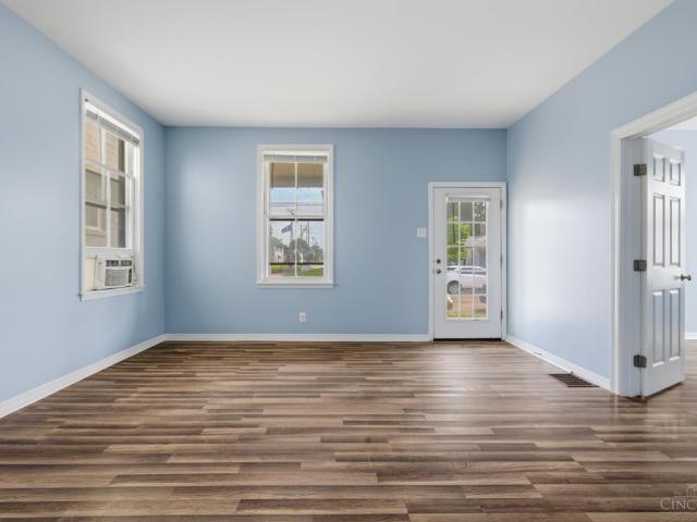 306 W Vine Street