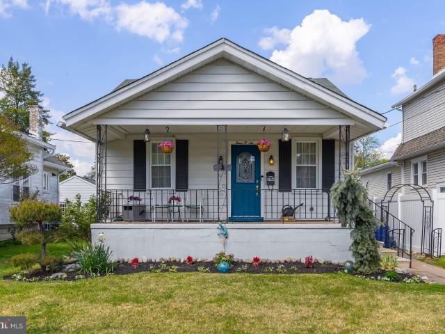 306 W Centre St, Woodbury, NJ 08096 | MLS #NJGL2072 | Compass