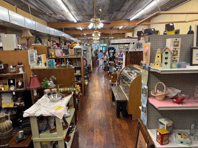 306 W Main Street