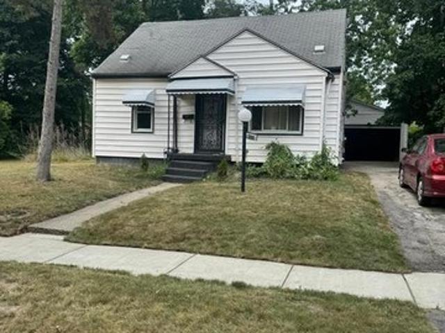 306 W Parkway Ave, Flint, MI 48505