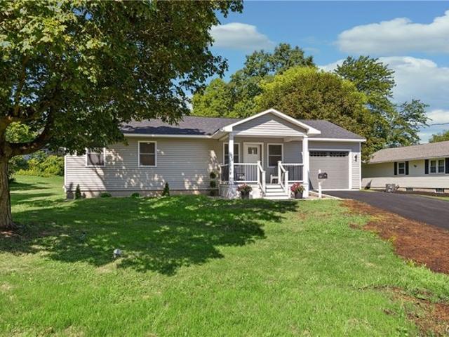 306 Woodland Rd, Syracuse, NY 13219