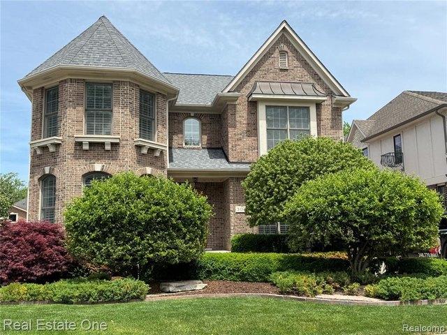 306 Woodward Ave, Rochester, MI 48307