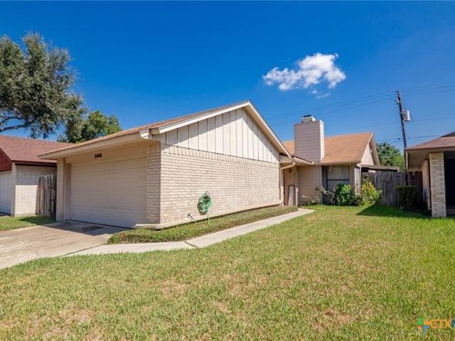 306 Waterford Dr, Victoria, TX 77901