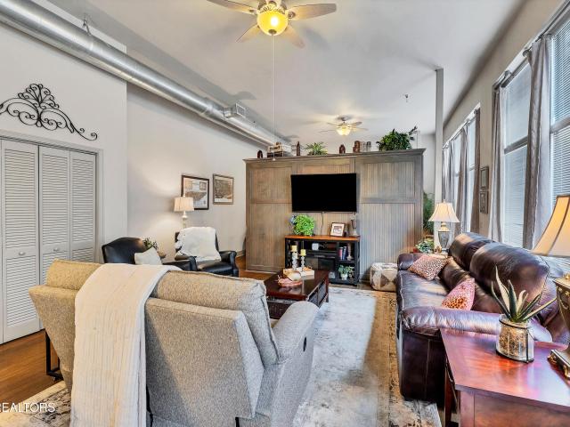 306 Wall Ave, Unit 12, Knoxville, TN 37902 | MLS #1335