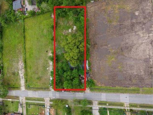306 Walthall Dr, Houston, TX 77022