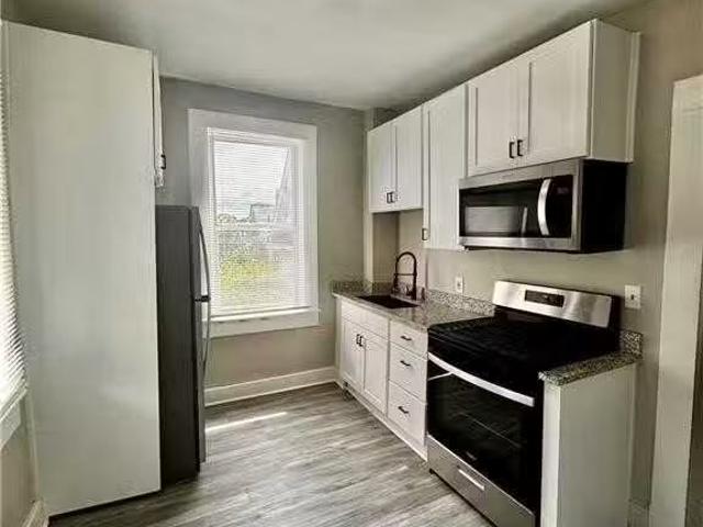 306 West 35th Street 3 306 West 35th Street