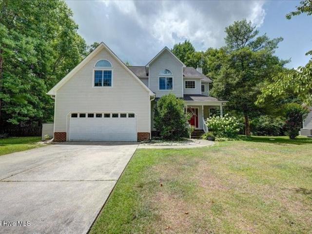 306 Taliaferro Ln, New Bern, NC 28560