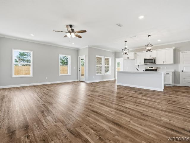 306 Thornbird Loop