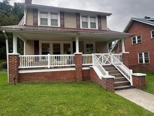306 Virginia Ave, Richlands, VA 24641