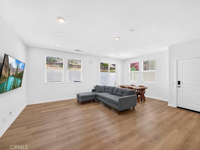306 Vista Drive 103