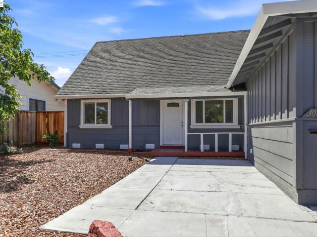 3074 Capewood LN