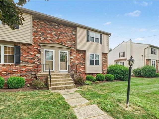 3074 E Bardonner Rd, Gibsonia, PA 15044