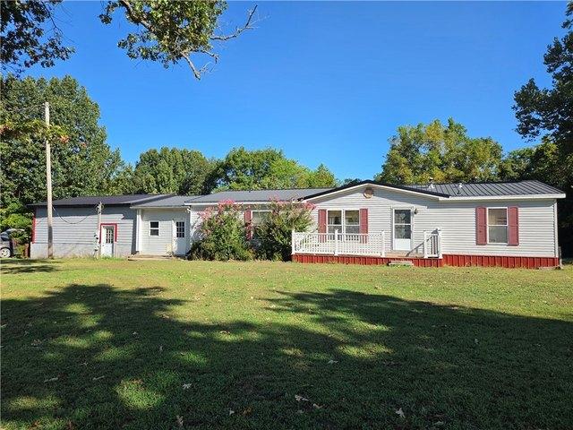 3074 Hidden Loop, Harrison, AR 72601