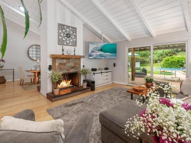 3075 Bonita Woods Dr, Bonita, CA 91902