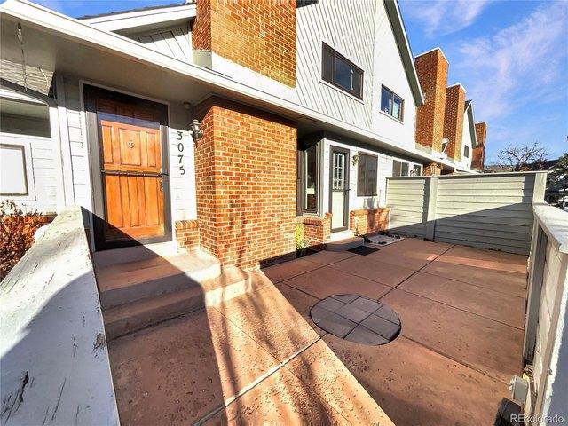 3075 E Long Cir S, Centennial, CO 80122