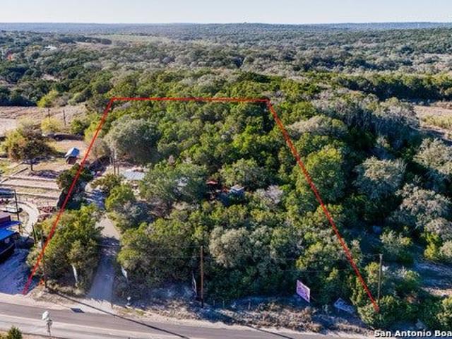 3075 River Rd, New Braunfels, TX