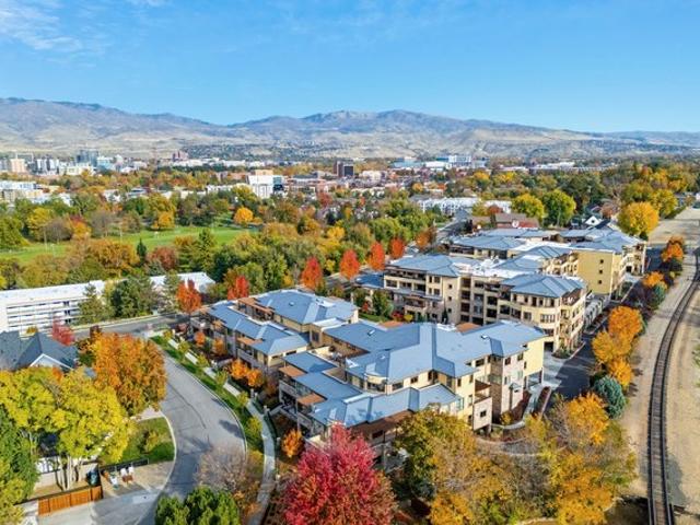 3075 W Crescent Rim Dr Apt 301, Boise, ID 83706