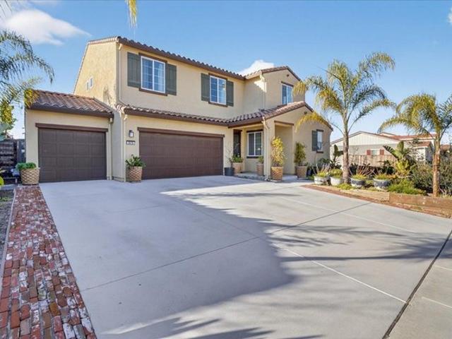 3076 Palomino Way, Hollister, CA 95023