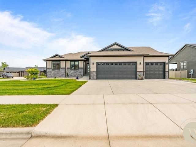 3076 Western Bluffs Blvd, Billings, MT 59106