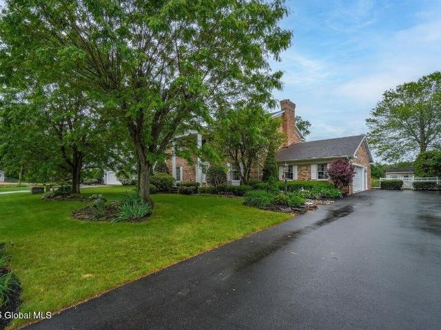 3077 New Williamsburg Drive
