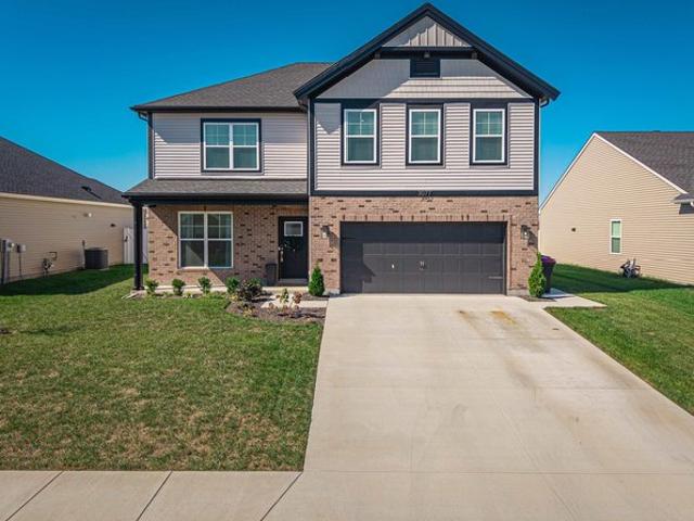 3077 Dowgate Dr, Newburgh, IN 47630