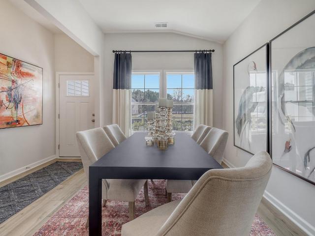 3077 Hallsdale Drive