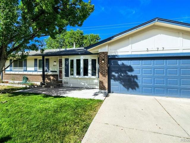 3077 S Rosemary St, Denver, CO 80231