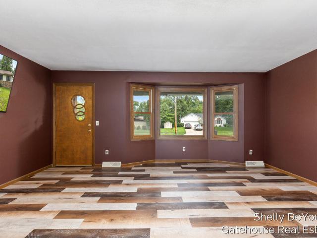 3078 Paris Park Drive