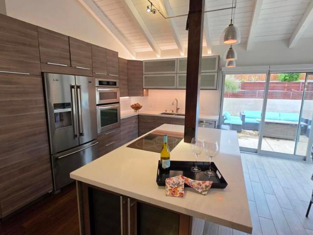 3078 Saddleback Court