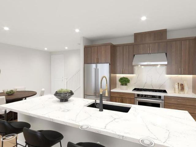 3079 El Camino Real 202