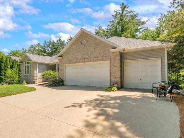 3079 Sandy Oaks Lane