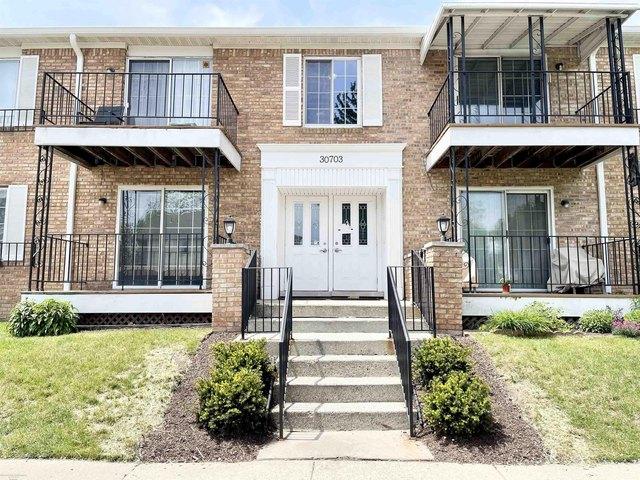 30703 Shiawassee / D St Unit 73, Farmington, MI 48336