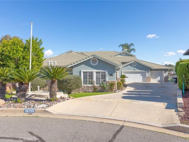 30700 Spyglass Way, Canyon Lake, CA 92587 | MLS #SW26001 | Compass