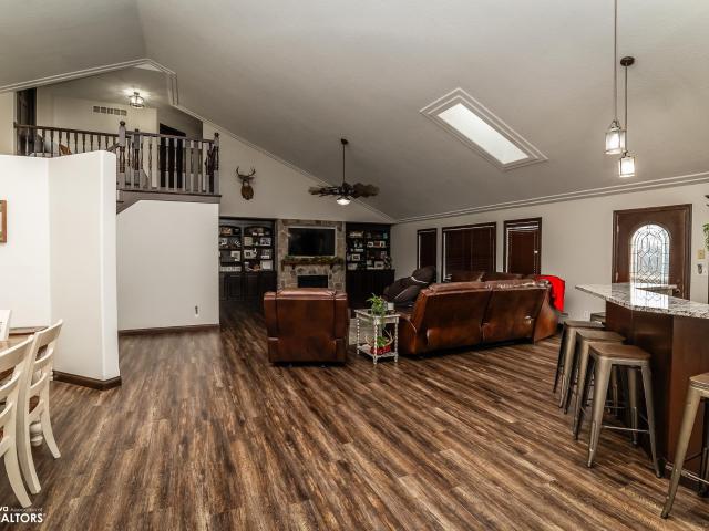 3070 Highway 30