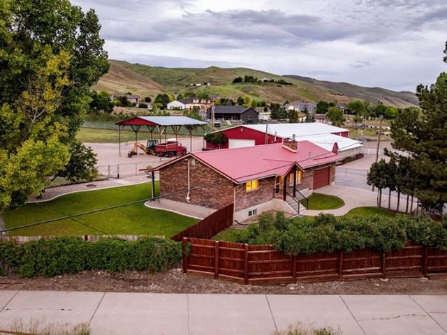 3070 W Old Highway Rd, Mountain Green, UT 84050