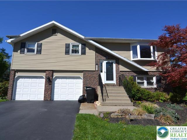 3071 Athena Dr, Bethlehem, PA 18017 | MLS #775633 | Compass