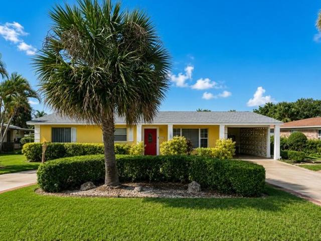 3071 Avenue H E, Riviera Beach, FL 33404