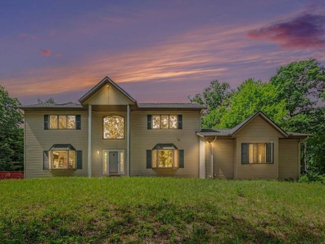 3071 W White Lake Dr, Whitehall, MI 49461