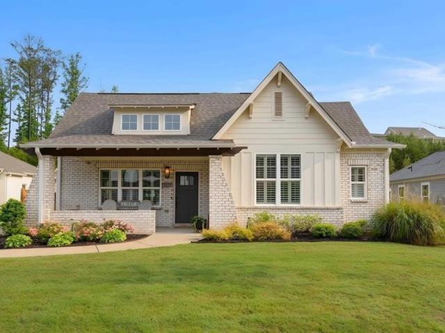 3072 Simms Lndg, Pelham, AL 35124