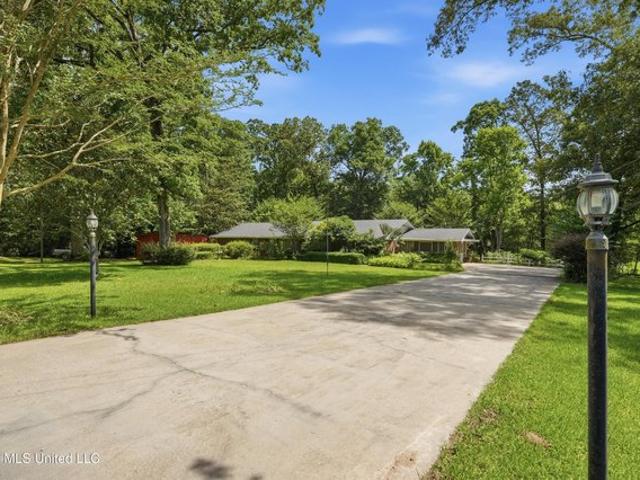 3073 Highway 483 N, Morton, MS 39117