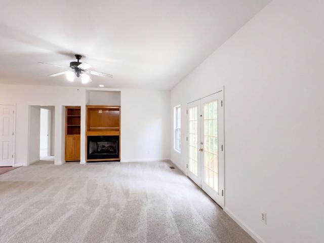 3073 Saratoga Drive