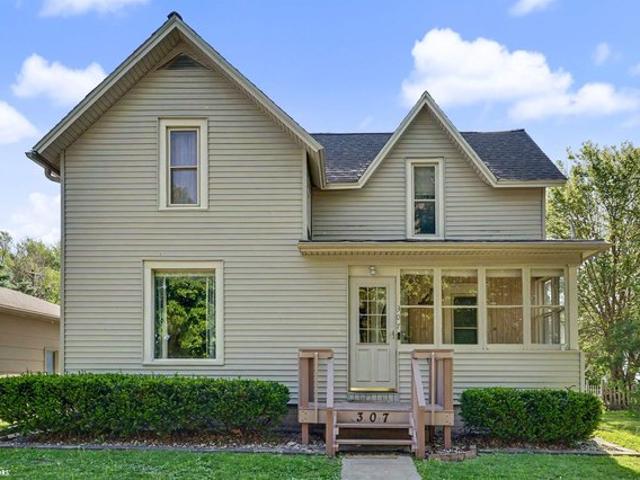 307 3rd Ave, Melbourne, IA 50162