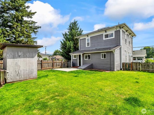307 3rd Street